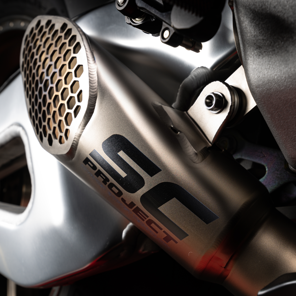 GP-22 Exhaust by SC-Project for Aprilia RSV4 1100 and Tuono 1100 2021 ...